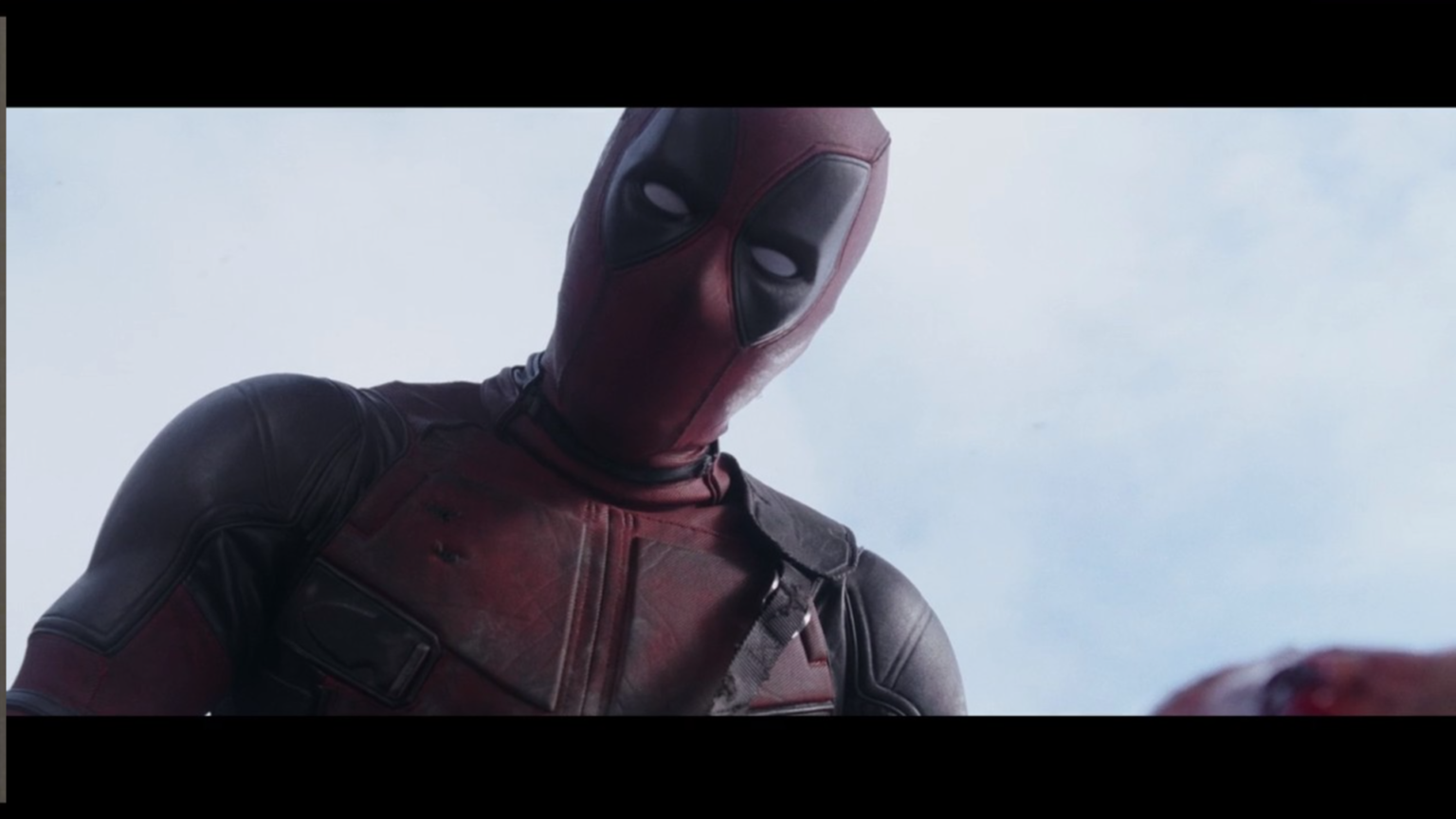 俯角與仰角 (High Angles and Low Angles)｜構圖原則與技巧 04